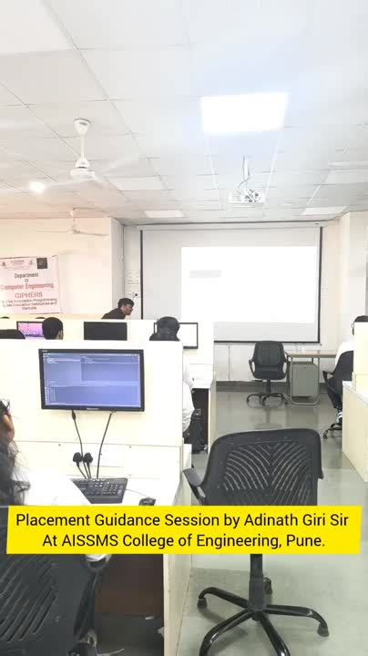 giristechhub itjobs javadeveloper softwaredeveloper paython java… giri s tech hub pvt ltd