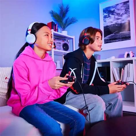 אוזניות גיימינג חוטיות לילדים Hyperx Cloud Mini Gaming Headset הייפר איקס Hyperx באג