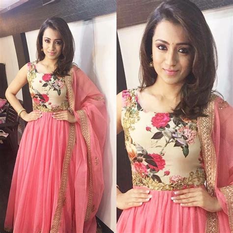 Pin By Madhuri On Dresses Indian Gowns Dresses Indian Dresses India