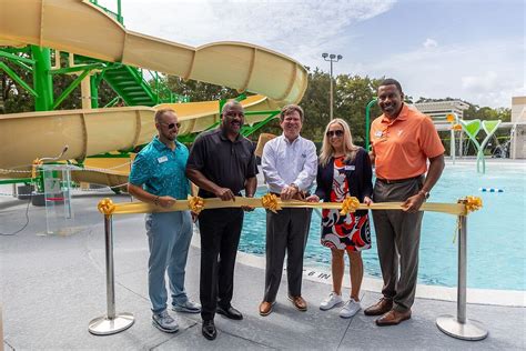 Dr P Phillips Ymca Unveils Renovations Of Pool Aquatic Area West