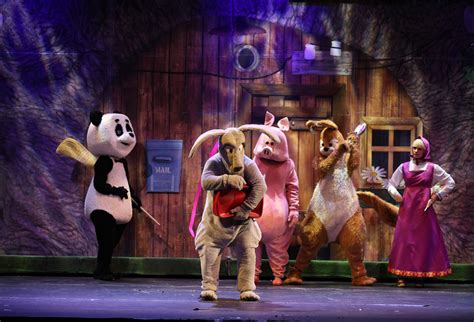 Η Μάσα και ο Αρκούδος μια μεγάλη γιορτή στo Κινηματοθέατρο Κολοσσαίον Πάμε Βόλτα