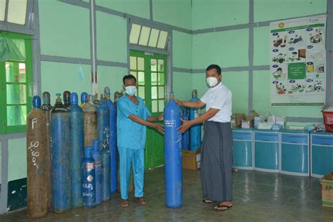 မိုးမိတ်မြို့၌ အောက်ဆီဂျင်အိုးများ လွဲပြောင်းပေးအပ်ခြင်း Information And Public Relations