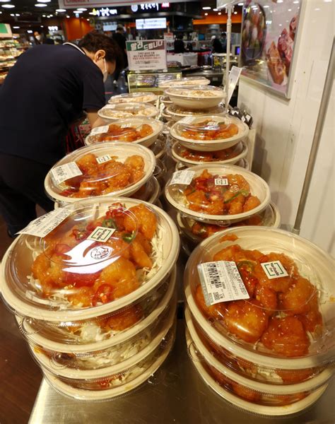 3000원대 반값 비빔밥 나왔다6000원대 깐쇼새우도 출시 중앙일보 3000원대 반값 비빔밥 나왔다6000원대 깐쇼새우도 출시 중앙일보