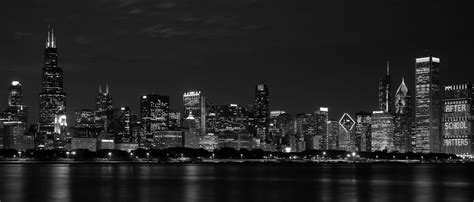 Black And White Chicago Skyline Wallpaper