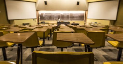 Skipping Classes Can Be Costly College Life