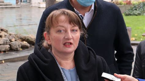 Деница Сачева с 14 въпроса към Радев Новини бг