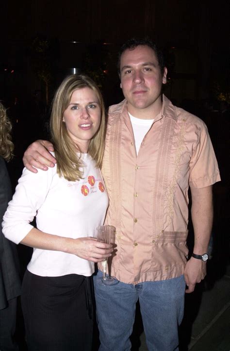 Joya Tillem Is Jon Favreaus Wife Facts About Her