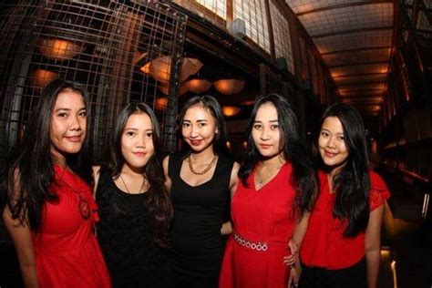 Dunia Gemerlap Malam Jakarta PICT CEWE CEWE DUGEM SEXY 18 KASKUS