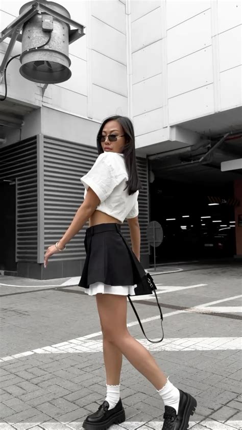 МАГАЗИН РЕЧЕЙ УКРАЇНА🇺🇦 Спідниця Ціна 389 грн Фото реал Розміри 42 44 44 46 48 50 Тканина