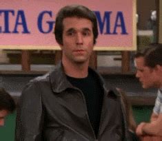 Heres A Short Collection Of Fonzie Gifs Happy Days Moments
