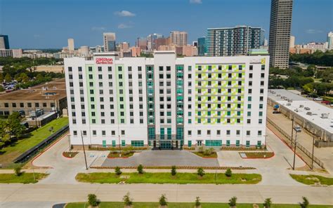 Hilton Opens New Dual Branded Hotel At Texas Medical Center Community
