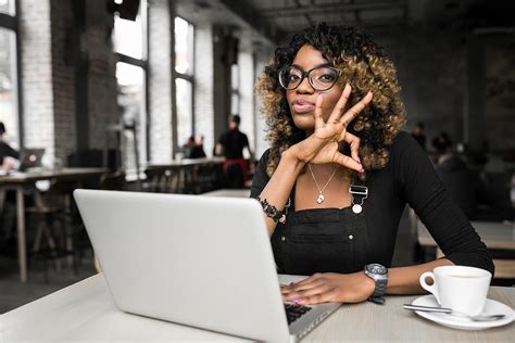 How A Virtual Assistant Can Help Skyrocket Your Online Engagement