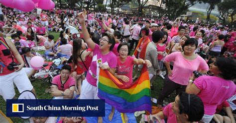 Singapores Section 377a Lawmakers Vote To Lift Gay Sex Ban Retain