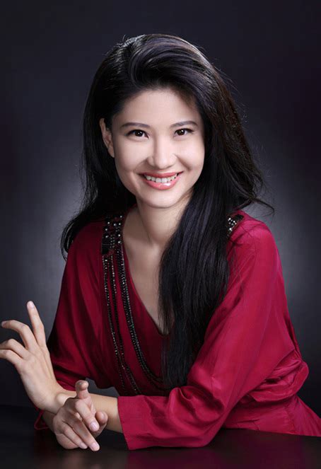 凤凰卫视主持人周瑛琦简介凤凰网