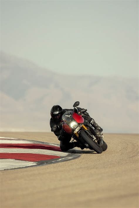 Triumph Speed Triple 1200 Rr 2023 Present Specs Performance And Photos