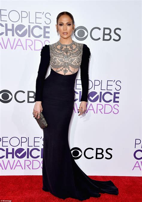 Jennifer Lopez Showing Off Booty At People S Choice Awards Celeblr
