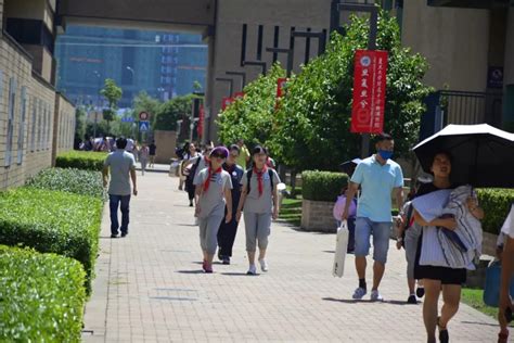 迎接新学期，谱写新篇章本本