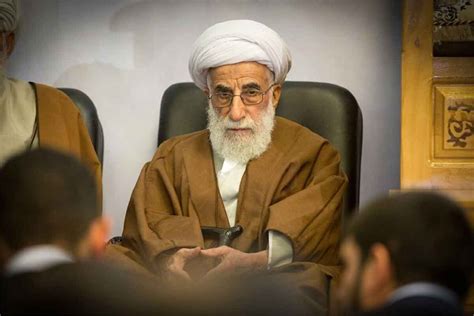 خبرآنلاین عکس تصویری از دوران جوانی آیت الله جنتی پس از دستگیری در کردستان