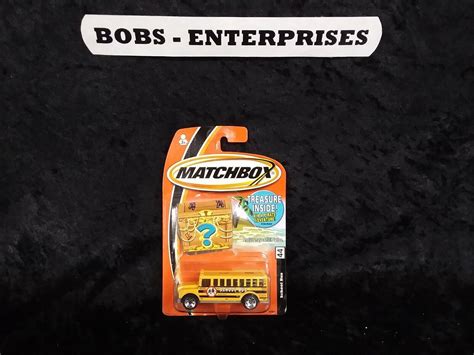 Matchbox Treasure Chest School Bus Ec 648 4625641087