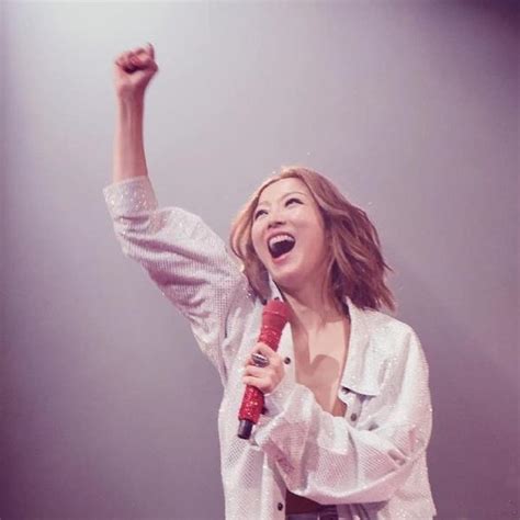 47岁郑秀文演唱会连哭11场：我失去的一切，终将照亮我 知乎