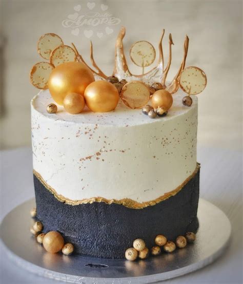 Празнични торти Торти сладкиши и шоколадови изделия Amore