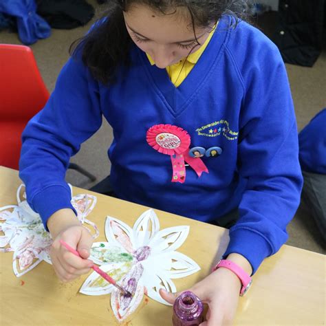 Devonshire Hill Nursery And Primary School Christmas Classroom