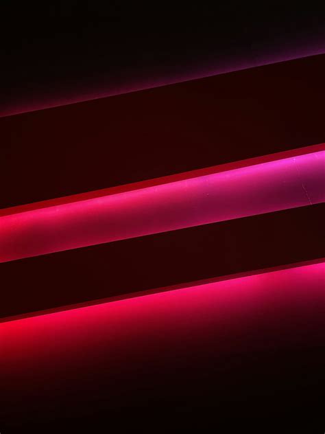 빨간색과 보라색 빛의 클로즈업 사진 Unsplash의 무료 무늬 이미지