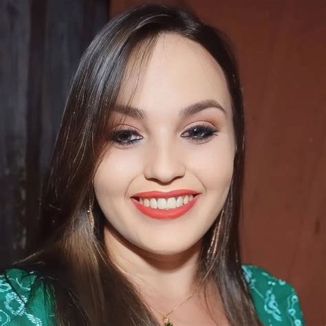 Daniela Lima Danielalima564 • Threads Say More