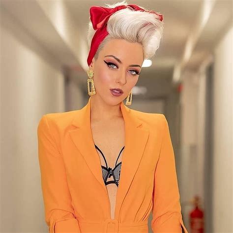 Hatty Keanes Concerts