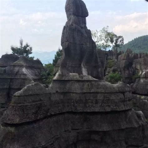 万盛黑山谷龙鳞石海 万盛黑山谷 万盛黑山谷简介 大山谷图库
