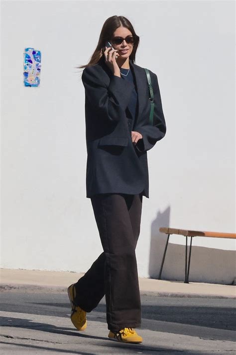 9 Kaia Gerber Street Style Outfits To Inspire Your Fall Shopping List Vogue