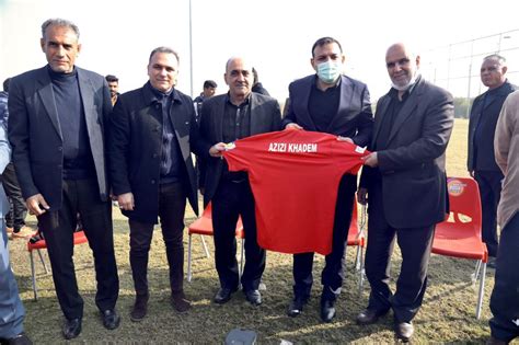 شهاب عزیزی خادم در خوزستان دکتر شد طرفداری