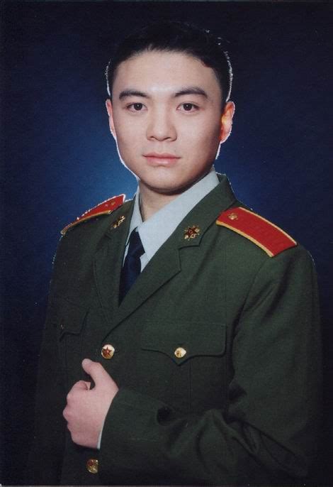 嵇瑞星 大山谷图库