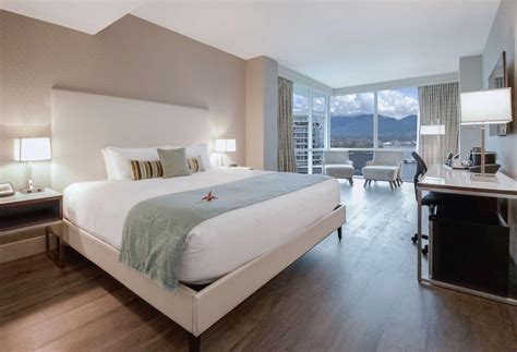 Coast Coal Harbour Vancouver Hotel By Apa Rooftop Pool And Great Views