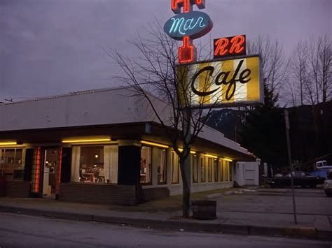 Setting The Stage Double R Diner Exterior Twin Peaks Blog