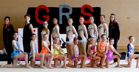 Estrablin Gymnastes Font Le Show