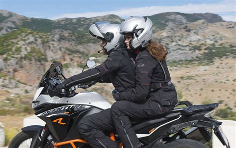 Cardo Scala Rider Q1 Teamset Bluetooth Motorcycle Intercom System