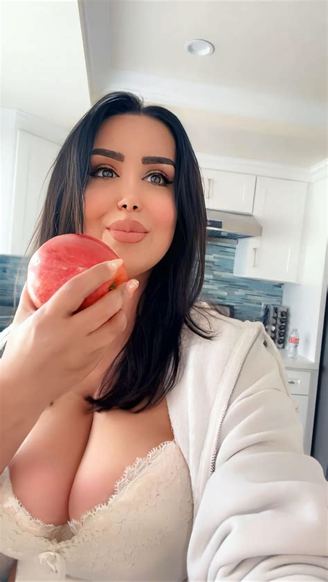 F 6idn 👈🏻 Hey Guys Instagram