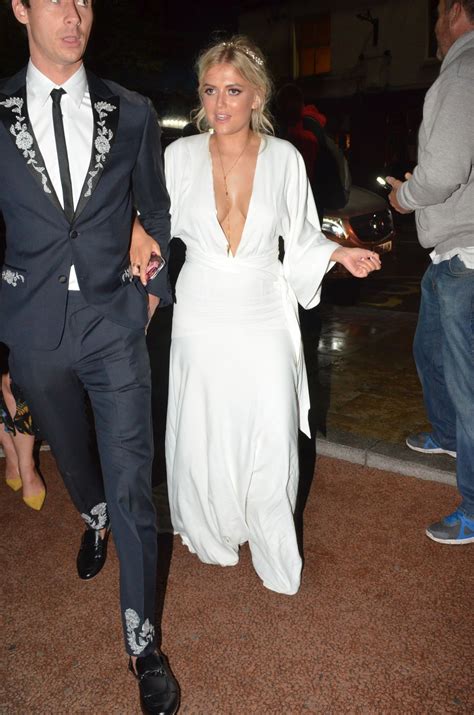 Lucy Fallon Exposed Sideboobs At Soap Awards The Fappening