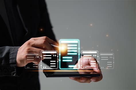 온라인 비즈니스 디지털 문서 관리 종이 없는 사무실 비즈니스 계약 개념 서명 터치스크린에 대한 스톡 사진 및 기타 이미지 터치스크린 휴대폰 앱 가상현실 Istock