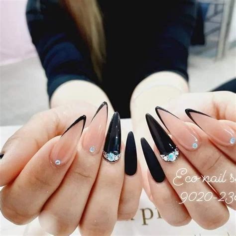 Modu Хувцас Урлал ЭМЭГТЭЙ Ихэнх хувцас дизайнерууд хувцас сайхан харагдах гол ид шид өнгө