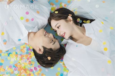 유토이미지 웨딩 웨딩 스몰 웨딩 면사포