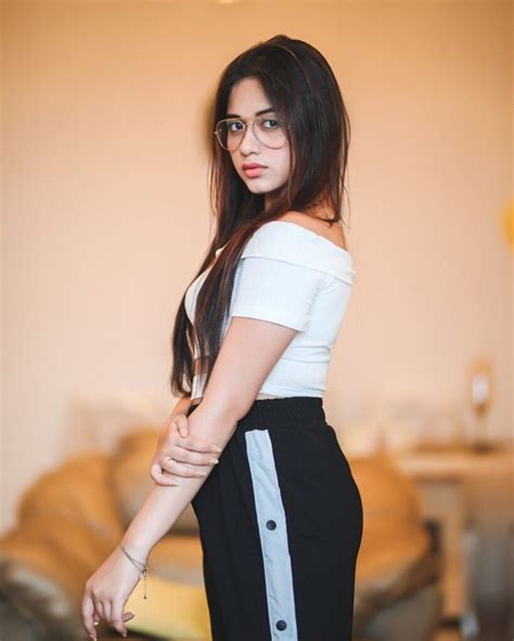 Why The Nation Crushes Over Tiktok Star Jannat Zubair