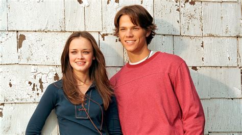Gilmore Girls Jared Padalecki Returning As Dean In Netflix Revival