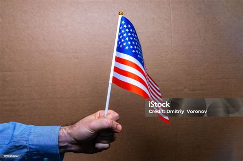 미국의 빨간색 파란색 흰색 국기는 미국 독립의 상징이며 미국 국가와 정부의 애국 정신을 나타냅니다 국기에 대한 스톡 사진 및 기타 이미지 Istock