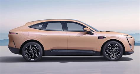 Avatr Launches Updated Avatr 11 Suv With New Hybrid Variants Auto In China