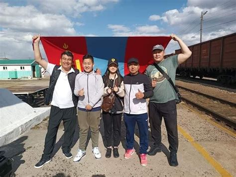 Монголын дартсын тамирчин Ш Ган Эрдэнэ хүрэл медаль хүртлээ