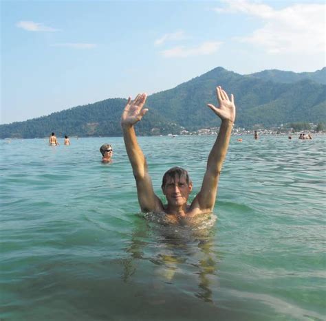 Николай Николов