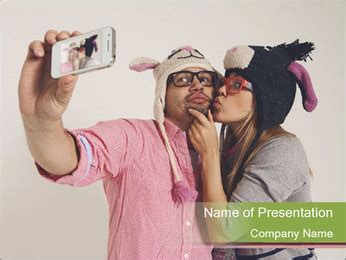 Babe Couple In Love Dating Ideas And Tips For A Perfect Date Night PowerPoint Template