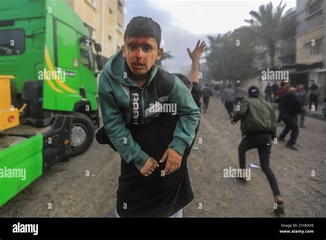 Rafah Palestinian Territories 20th Dec 2023 A Palestinian Man